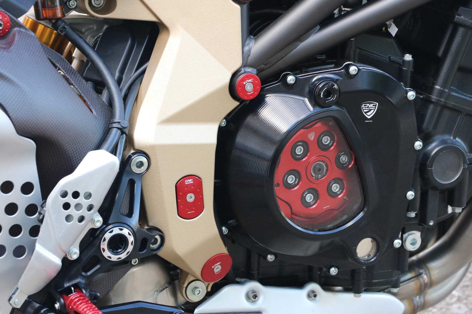 CLEAR CLUTCH COVER MV AGUSTA 4 CYLINDERS | Cnc Racing